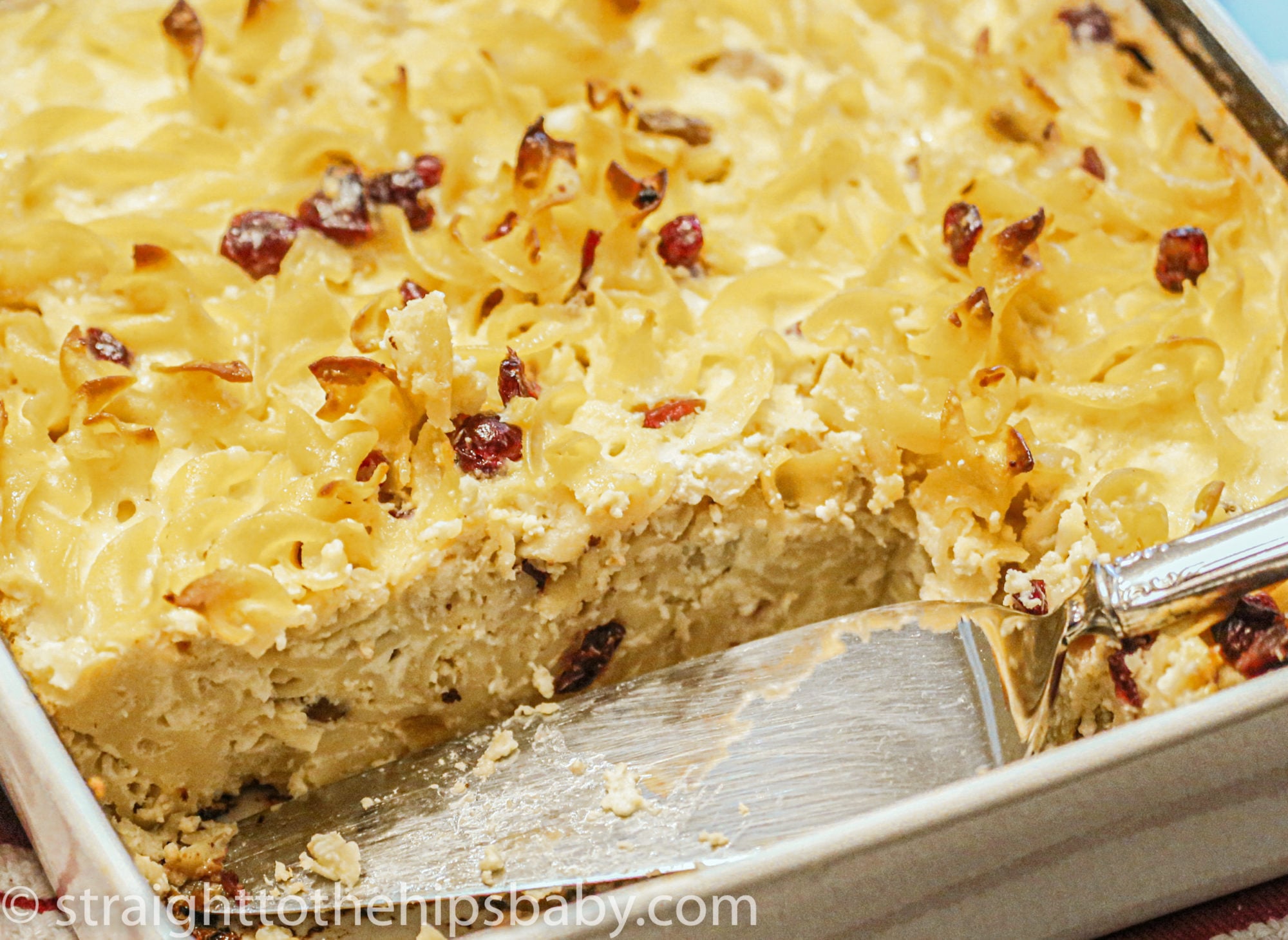 Sweet Noodle Kugel Recipe (Classic Jewish Dairy Kugel with Raisins ...